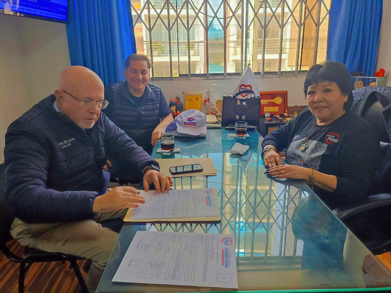 Carlos Bruce "Techito" pasa a las filas de Somos Perú