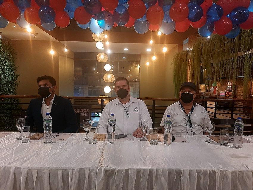 Víctor Yañez Ferreyros, presentó su precandidatura a la alcaldía de ...